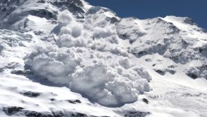 11 Natural Disaster Warning Signs You Should Never Ignore