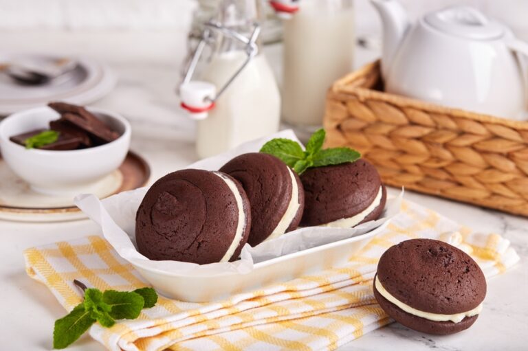 50 Of The Greatest American Foods and Snacks To Ever Exist