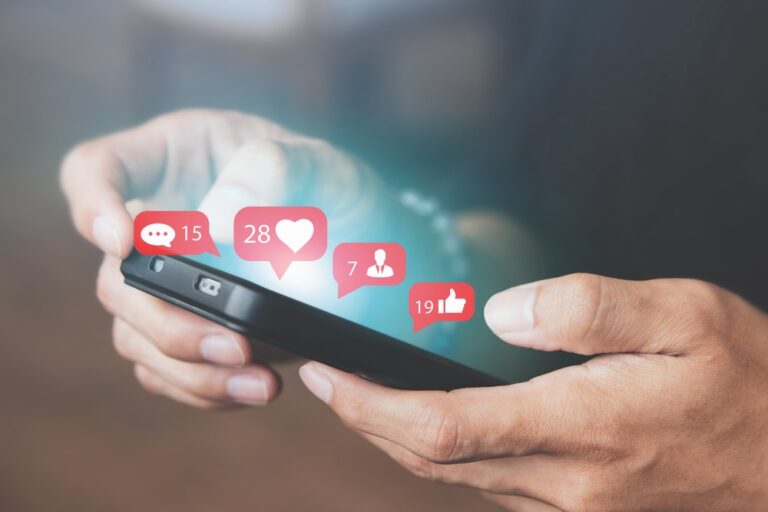 10 Hottest Celebrities Taking Over the Internet in 2025