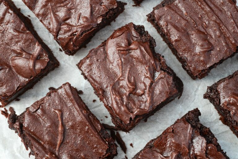 50 Of The Greatest American Foods and Snacks To Ever Exist