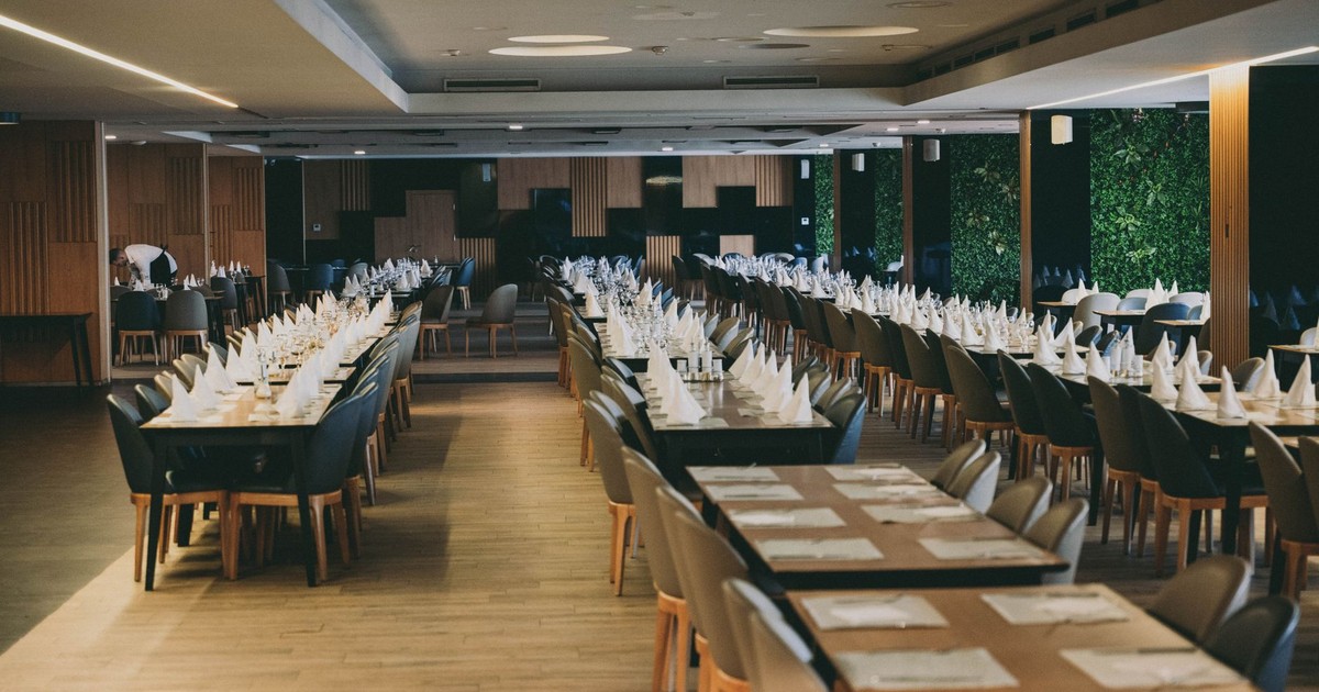 9 Things That Tell You If a Restaurant Is Worth the Price Before You ...